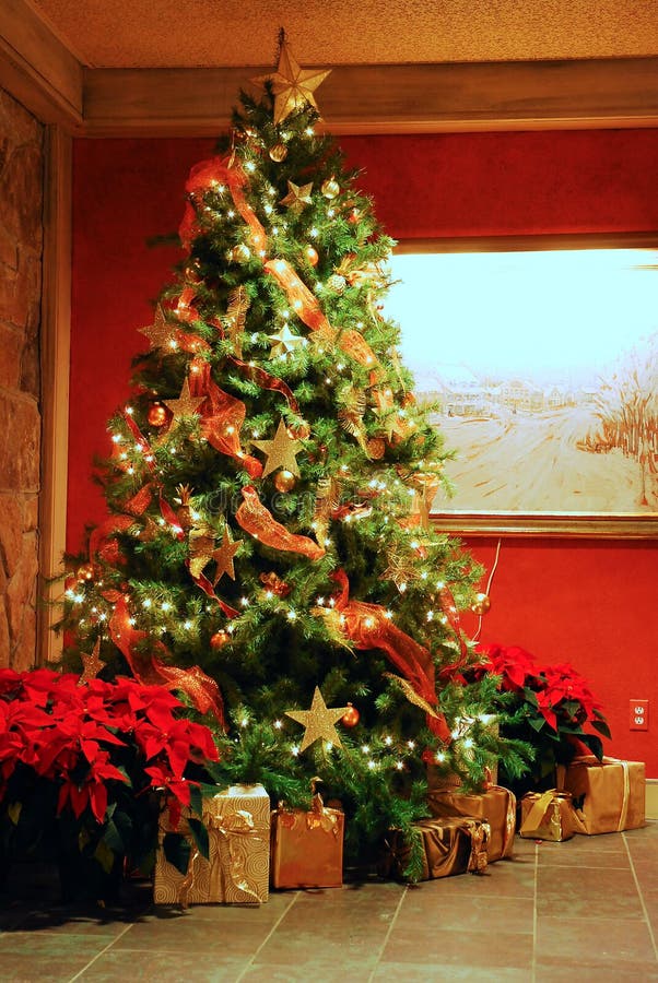 Classic Christmas New Year Decorated Interior Room New Year Tree with ...