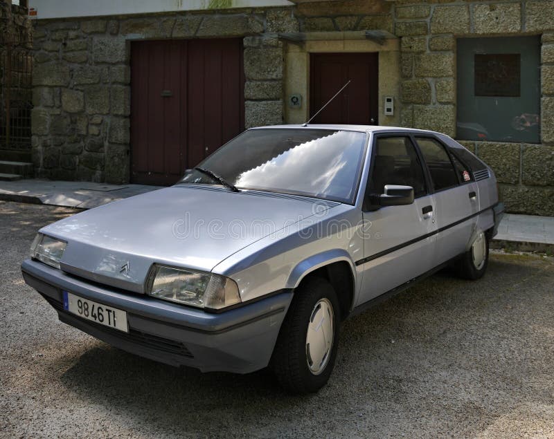 Classic Citroen BX editorial stock image. Image of system - 283702974