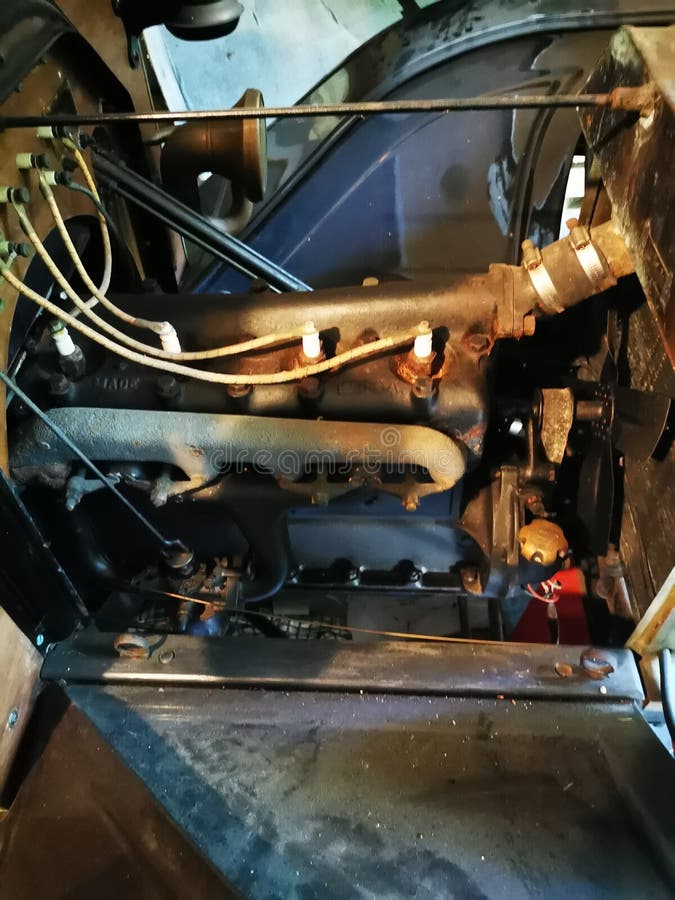 Engine of model T stock image. Image of classic, plugs - 157114513