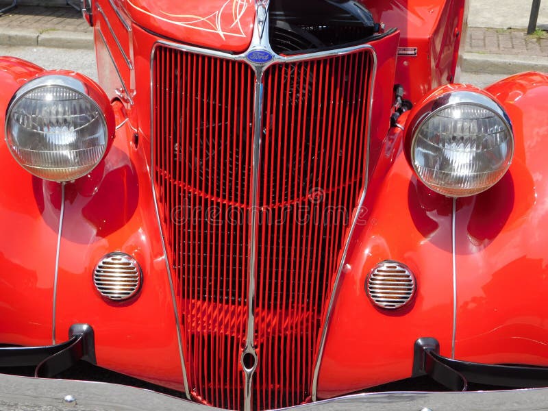 Classic Ford Front Grill editorial photography. Image of front - 122436727