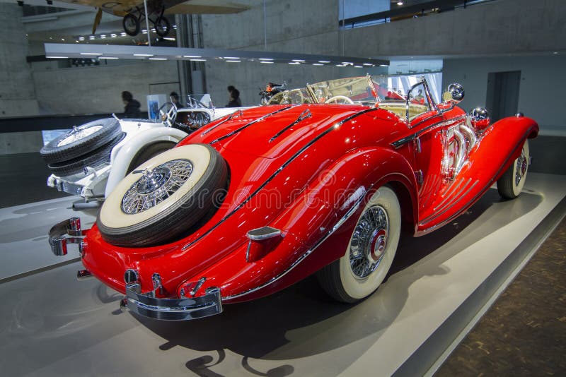 Classic Mercedes Benz editorial stock photo. Image of stuttgart - 141696438