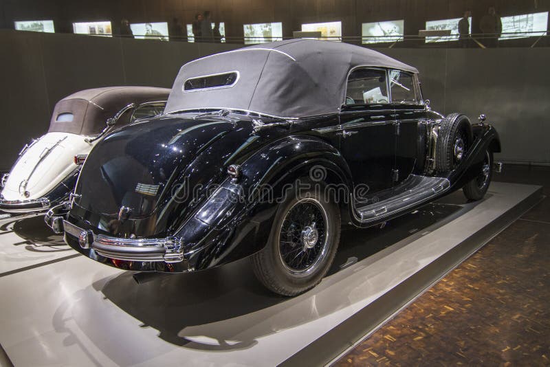 Classic Mercedes Benz editorial stock image. Image of cars - 141703019