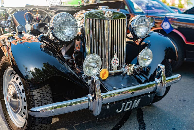 Classic MG TD Car of the 1950s. Close-up Editorial Stock Image - Image ...