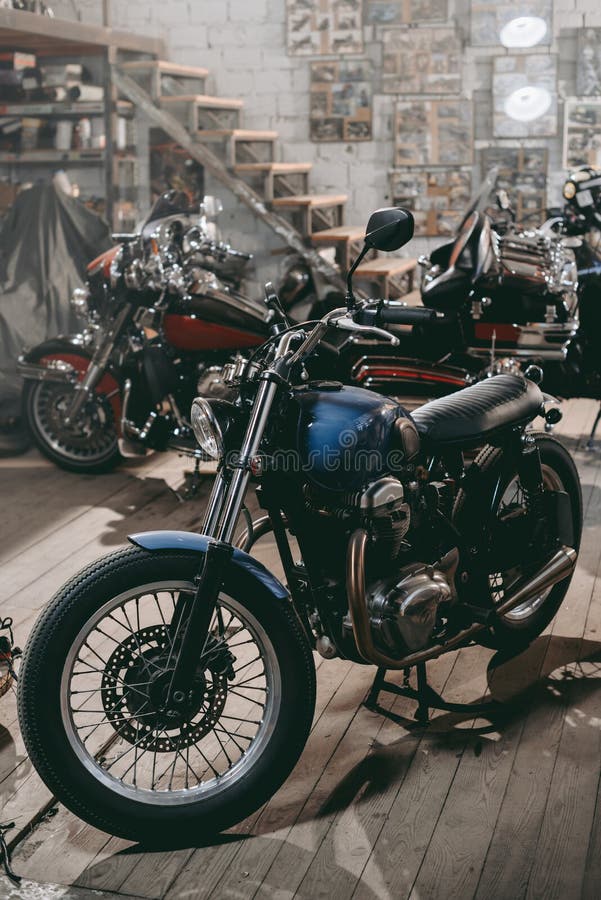 Classic Motorcycles Standing Stock Photo - Image of maintenance, shop ...