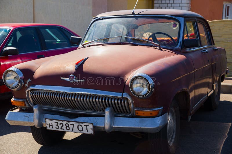 Classic old Soviet car editorial image. Image of people - 56055265