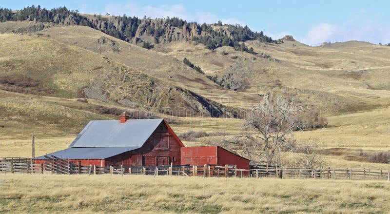 Classic Red Barn in Montana Stock Photo - Image of farm, barn: 301711442
