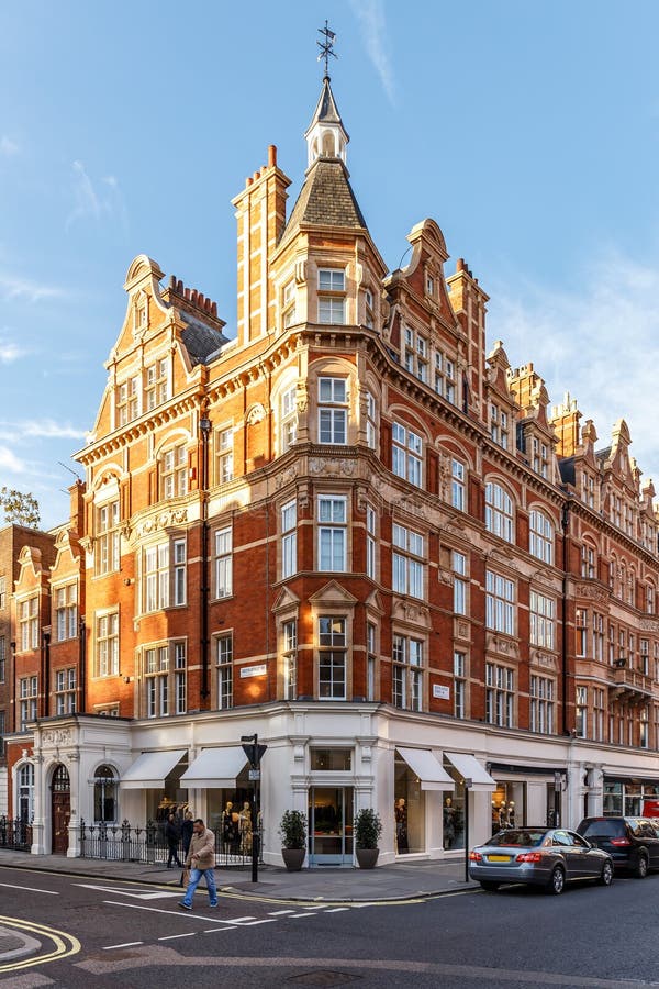 London, Mayfair townhouse stock photo. Image of sidewalk - 32872042