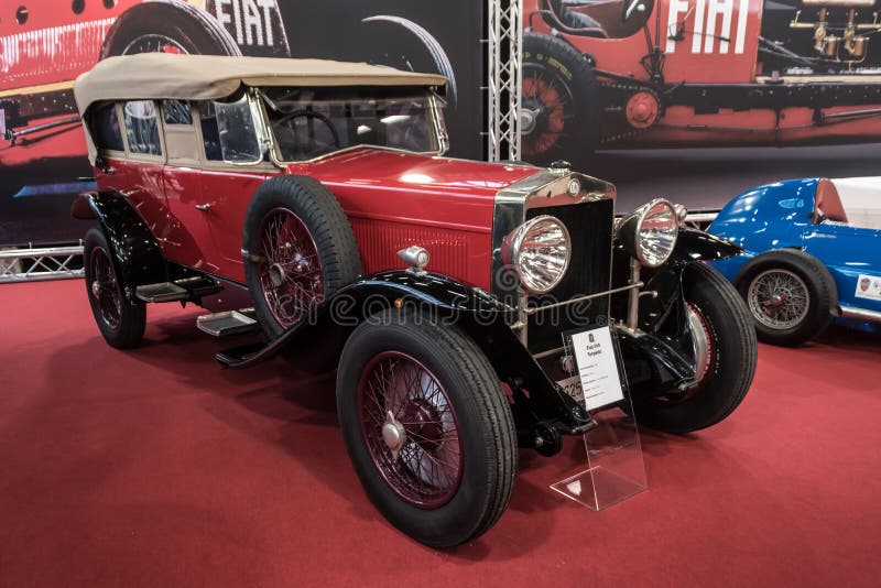 Classic Red Torpedo at Auto E Moto D Epoca Ologna 2024 Editorial Photo ...