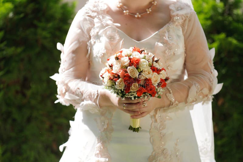 Classic Rose Bouquet and Bride Stock Photo - Image of bridal, nail ...