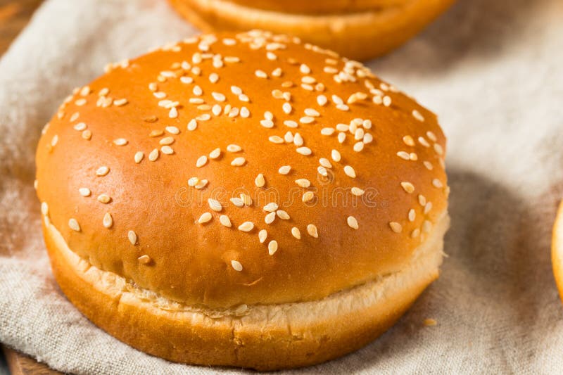 Classic Sesame Seed Hamburger Bun Stock Photo - Image of sesame, bake ...