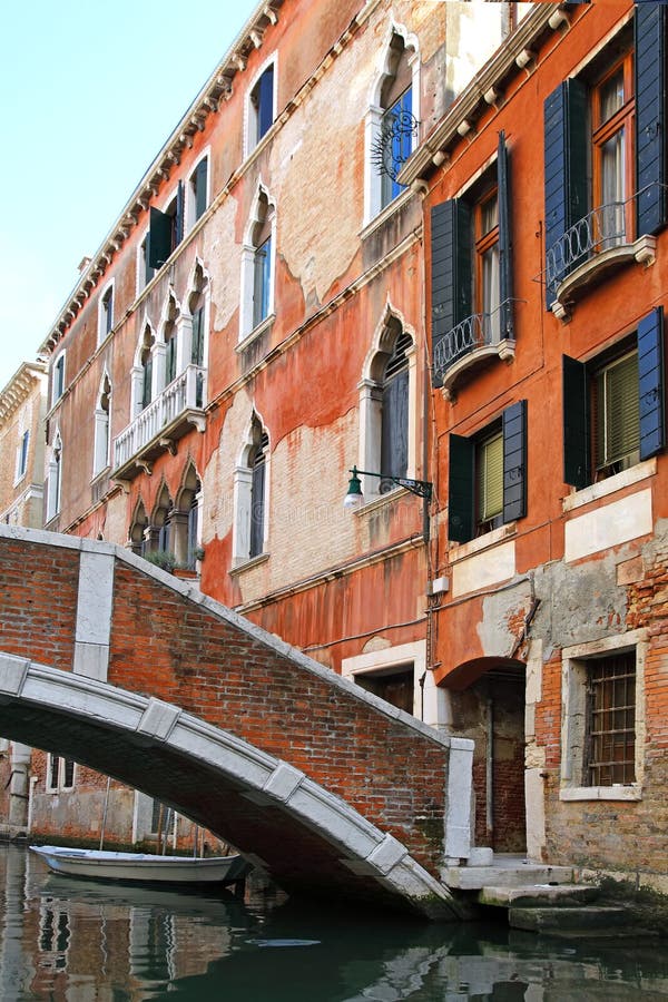 Classic View of Venice, Italy Stock Image - Image of dwellings, arch ...