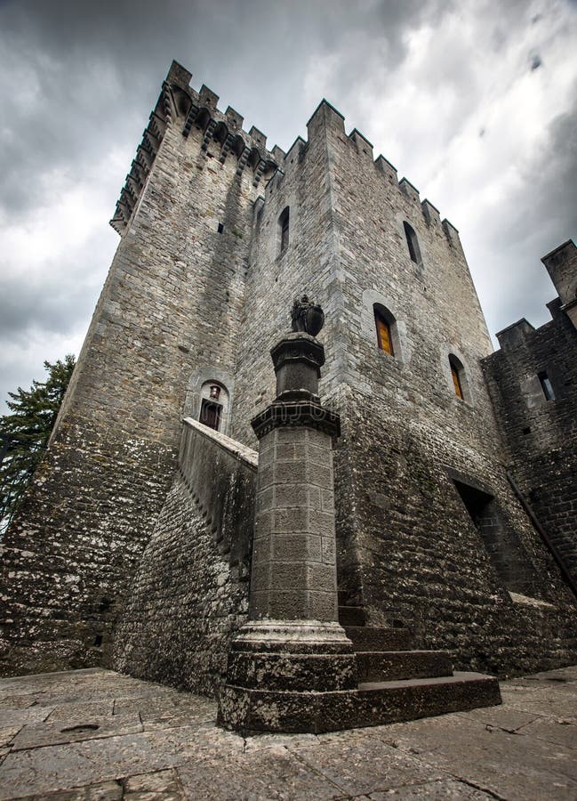 Classical Castle Brolio in Italy Stock Image - Image of castle, brolio ...