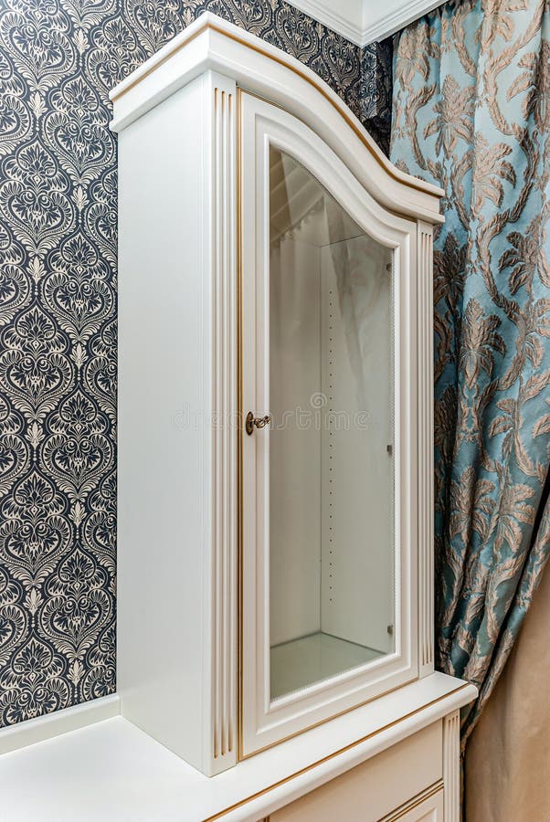 755 Showcase Doors Stock Photos - Free & Royalty-Free Stock Photos from ...