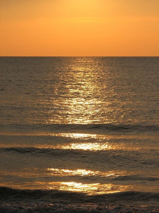 Sunset Free Stock Photos & Pictures, Sunset Royalty-Free and Public ...