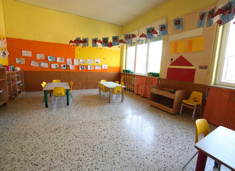 Romanian Kindergarten Classroom Editorial Photo - Image of children ...