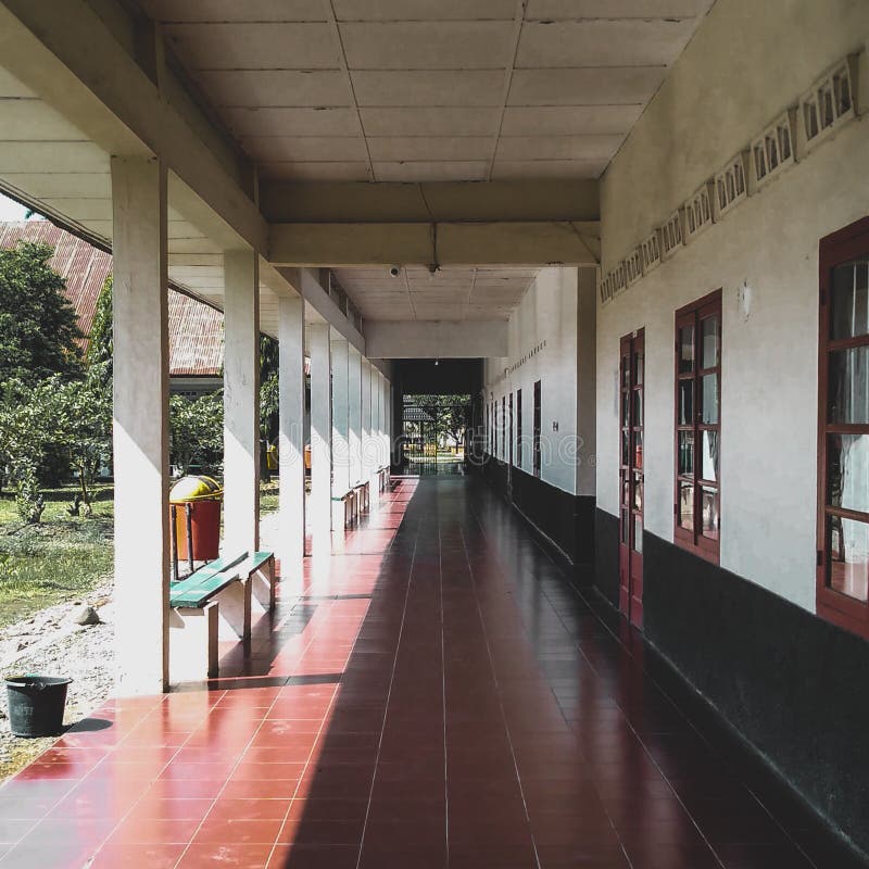 Polytechnic Classroom Aisle Stock Photos - Free & Royalty-Free Stock ...