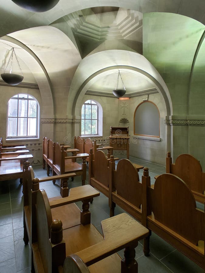 Classroom Interior in University of Pittsburgh Cathedral of Learning ...