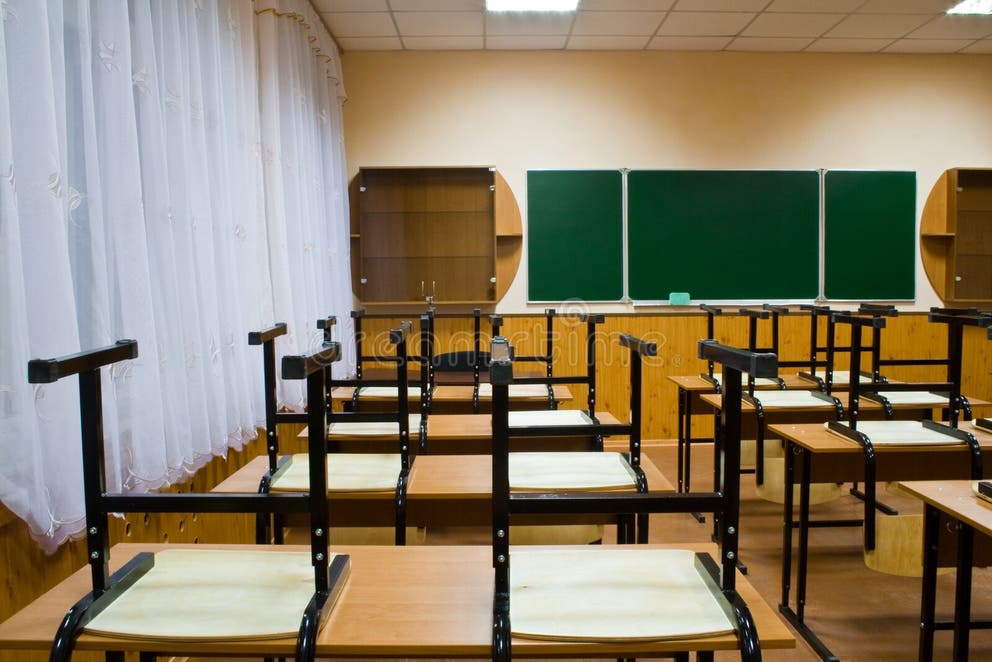Classroom before lessons stock image. Image of high, green - 11874033