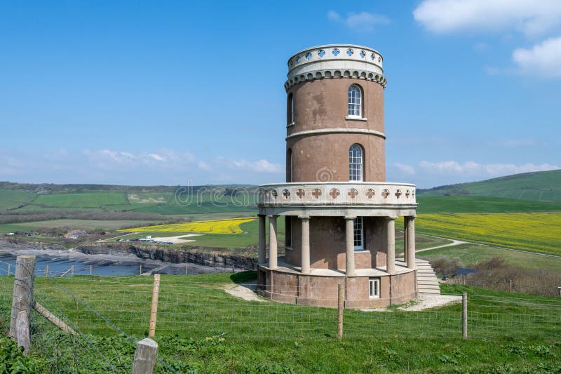 Clavell Tower at Kimmeridge Bay Stock Photo - Image of hill, listed ...