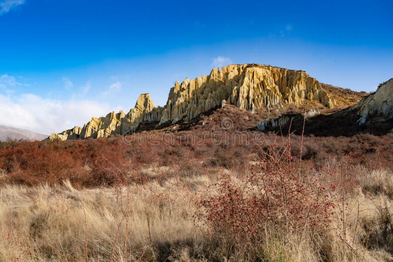 Omarama Clay Cliffs stock image. Image of sight, agonn - 192641951