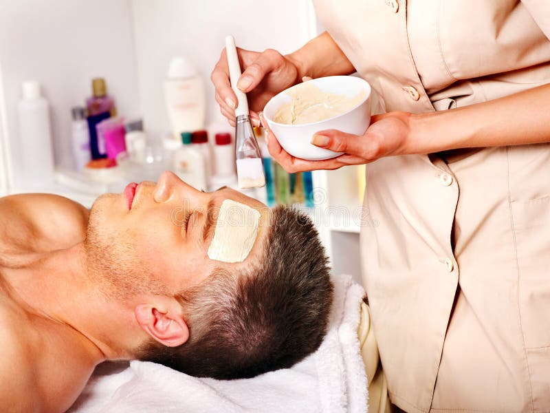 Clay Facial Mask in Beauty Spa. Stock Photo - Image of beautiful, apply ...