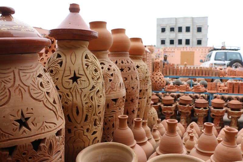 Clay jars in clay shop stock photo. Image of africa, morocco - 94978386