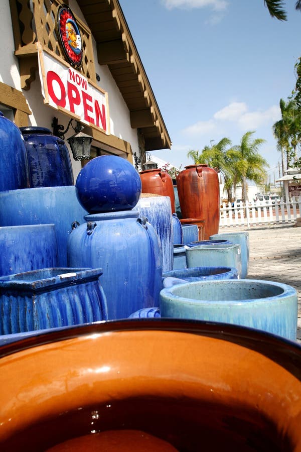 Clay pot Store stock image. Image of bunch, painted, grand - 4595611