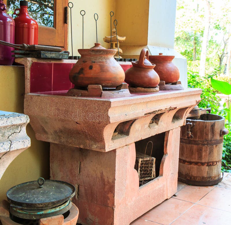 107 Thai Clay Pots Cooking Stock Photos - Free & Royalty-Free Stock ...