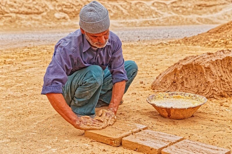 Clayman making bricks editorial stock photo. Image of historic - 102591263