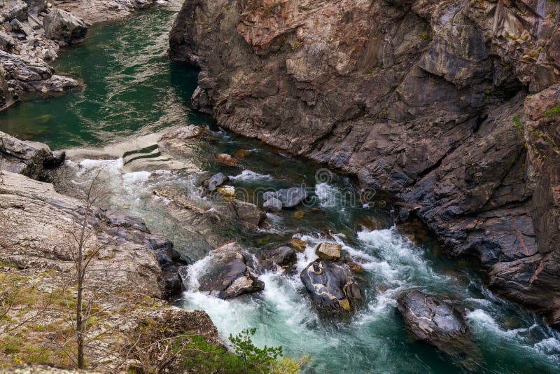 Clean mountain pond stock image. Image of wild, mountains - 51010673