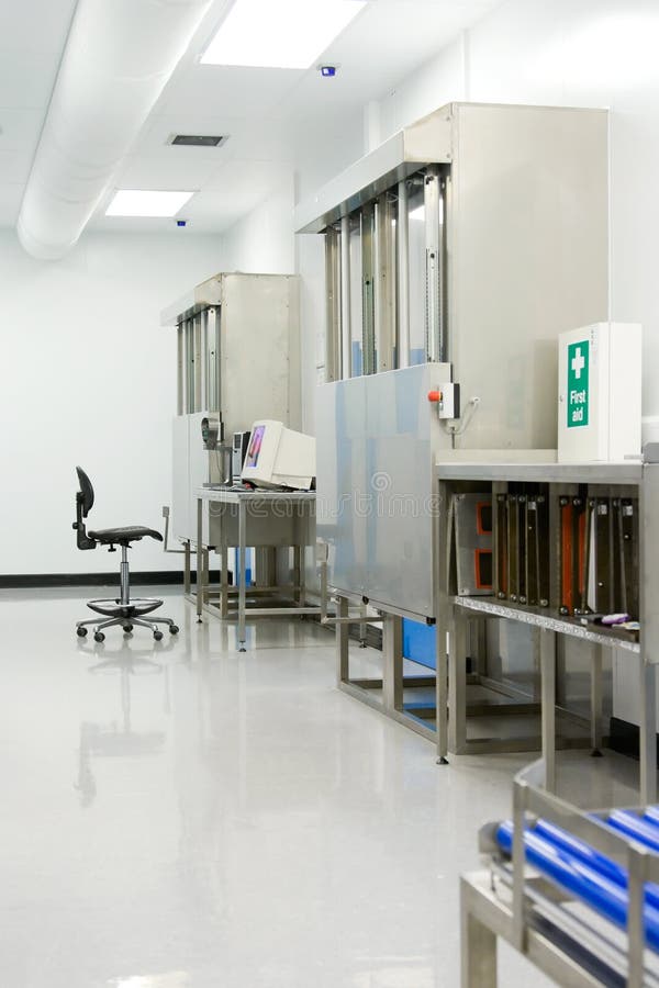Clean room with tables stock image. Image of floor, light - 15644311