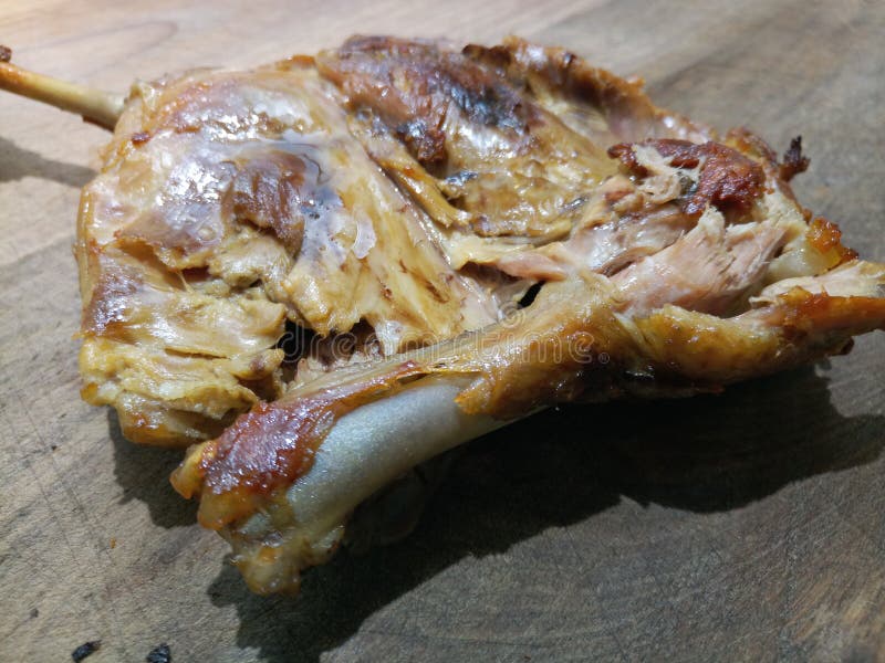 Upside Down Cooked Duck Leg Stock Image - Image of clean, cooked: 103511517