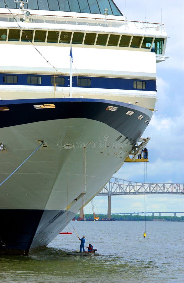 Cleaning a Cruise Ship Hull Stock Photo - Image of huge, pulley: 519080