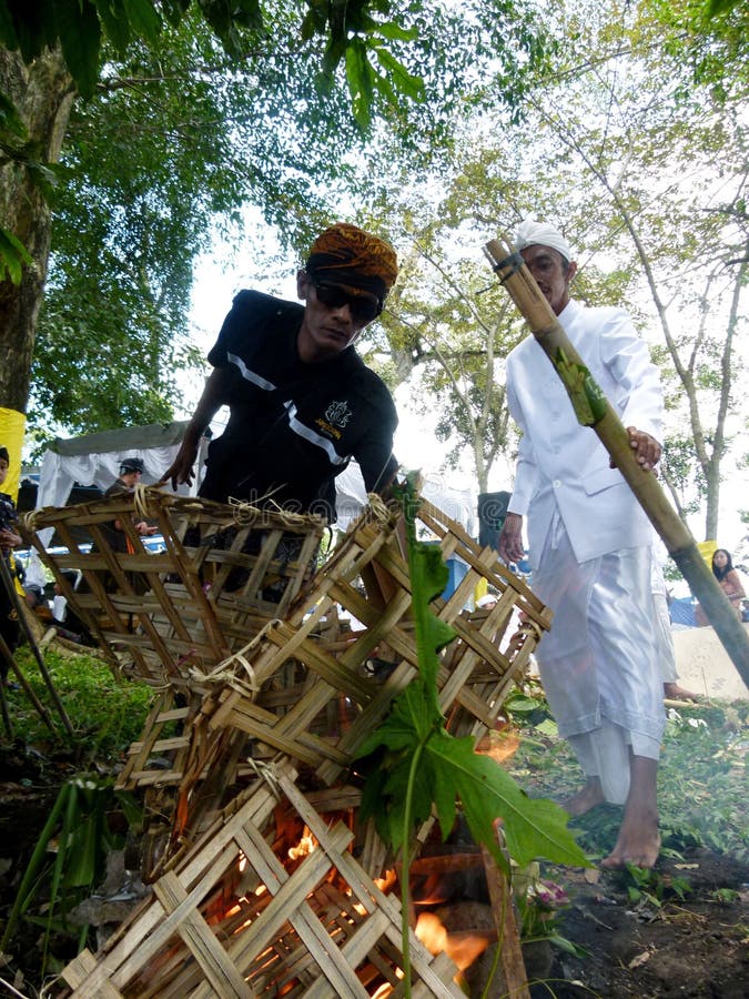 Cleansing Ceremony, Hand Wash Pavilion before Enter the Shrine Gate in ...