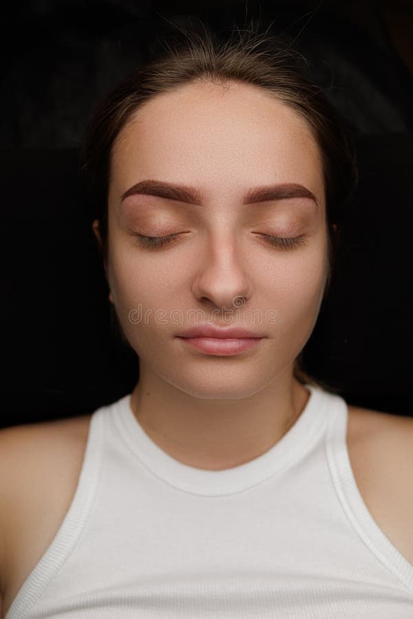 A Clear Example on the Model S Eyebrows Applied Makeup with Eyebrow ...