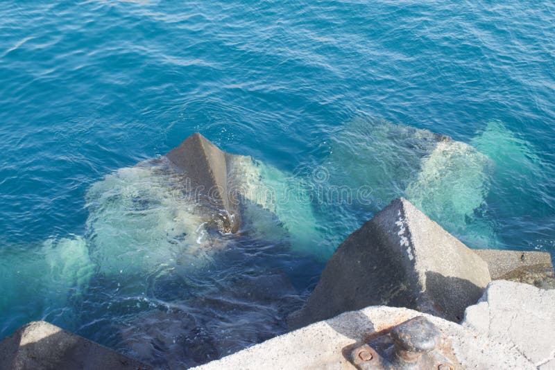 The Clear Pacific Ocean is Light Blue Stock Image - Image of blue ...