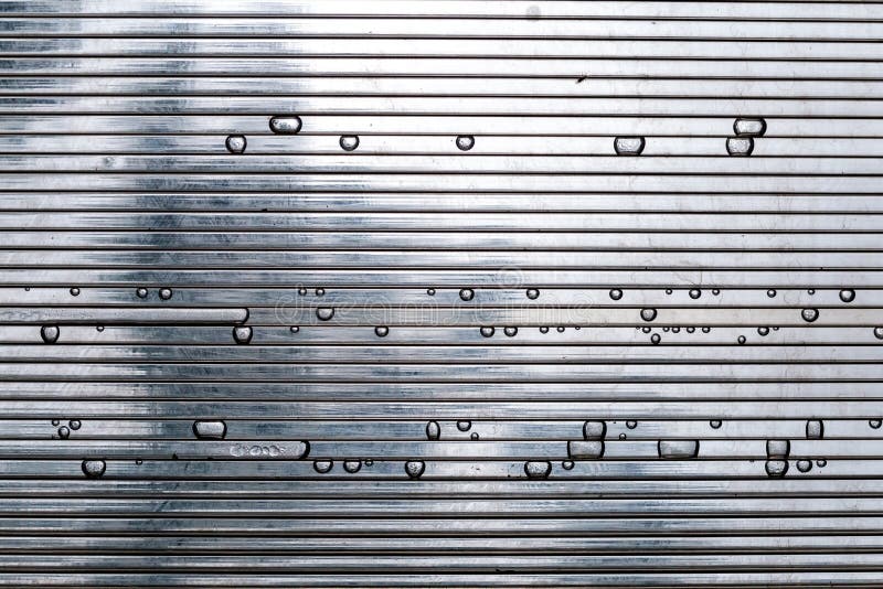 Clear Plastic Roof Surface Silver Color with Air Bubbles Inside ...