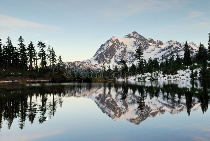 Clear Reflection Of Mountain Picture. Image: 3533427