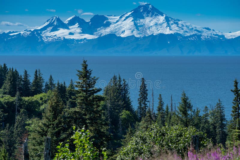 Clear View of Mount Redoubt from Anchor Point Alaska on a Sunny Day ...