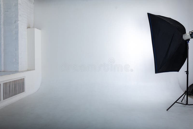 Clear White Cyclorama. Light Background with with Professional Lighting ...