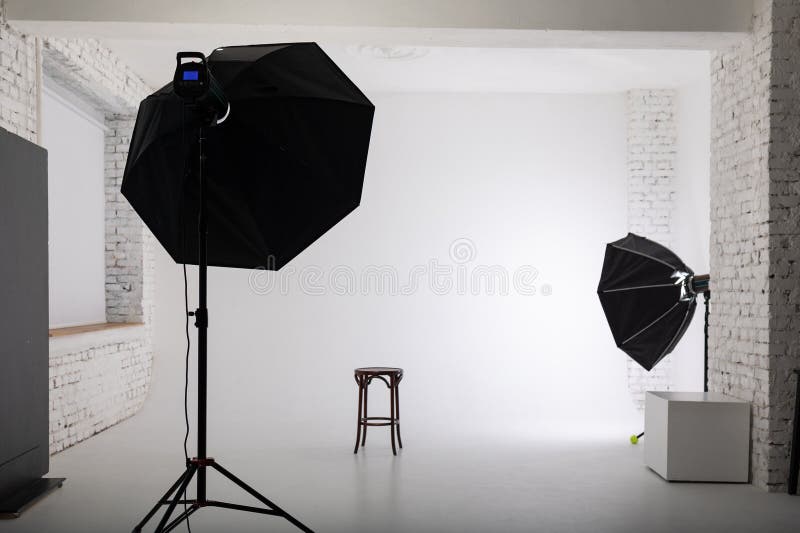 Clear White Cyclorama. Light Background with with Professional Lighting ...