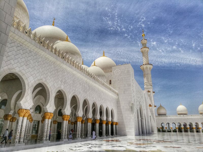 Clear White Mosque with the Blue Sky at Dubai Stock Photo - Image of ...