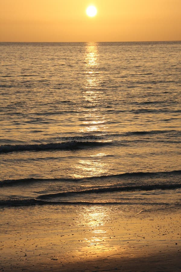 Clearwater Beach Sunset stock image. Image of waves, sunset - 11791413