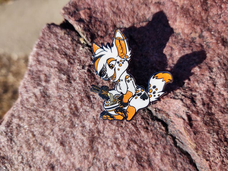 Clementine Fox with Noodles Editorial Photo - Image of arthropod, wing ...