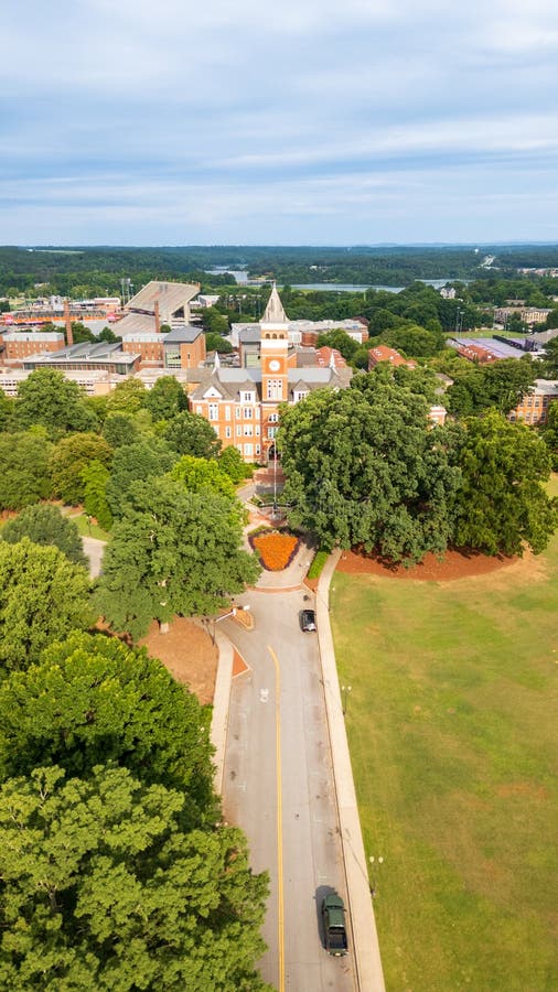 Tillman Hall on the Clemson University Campus Editorial Photo - Image ...