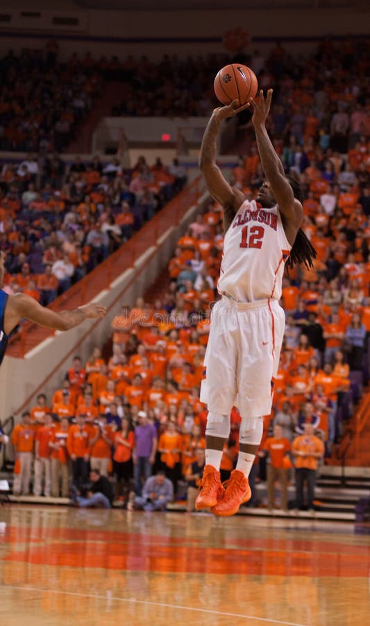 Clemson v Duke editorial photography. Image of basketball - 36776917