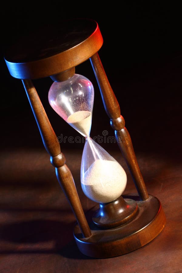 Clessidra immagine stock. Immagine di legno, flusso, vigilanza - 35005167