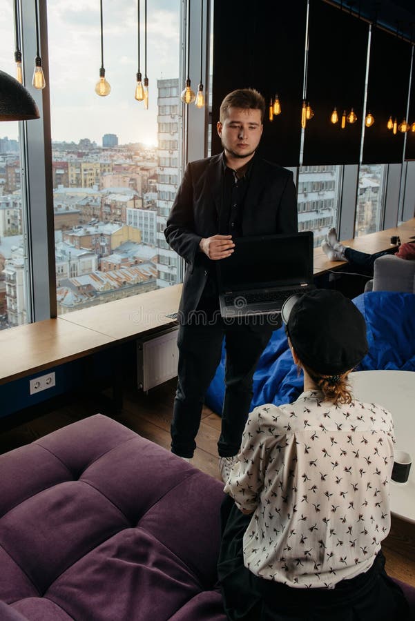 Client and Manager Conversation in Co-working Stock Photo - Image of ...