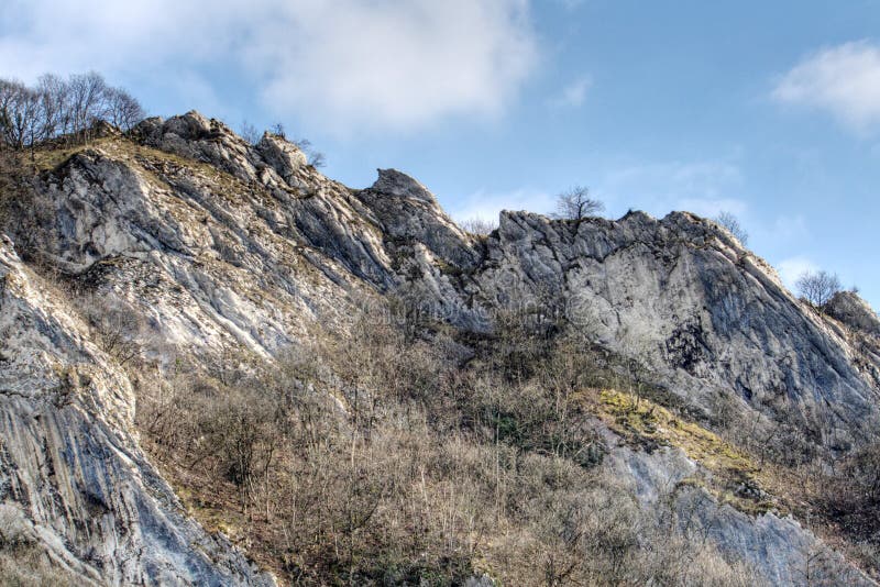 Castle on cliff stock photo. Image of cliffs, eksterer - 5886010
