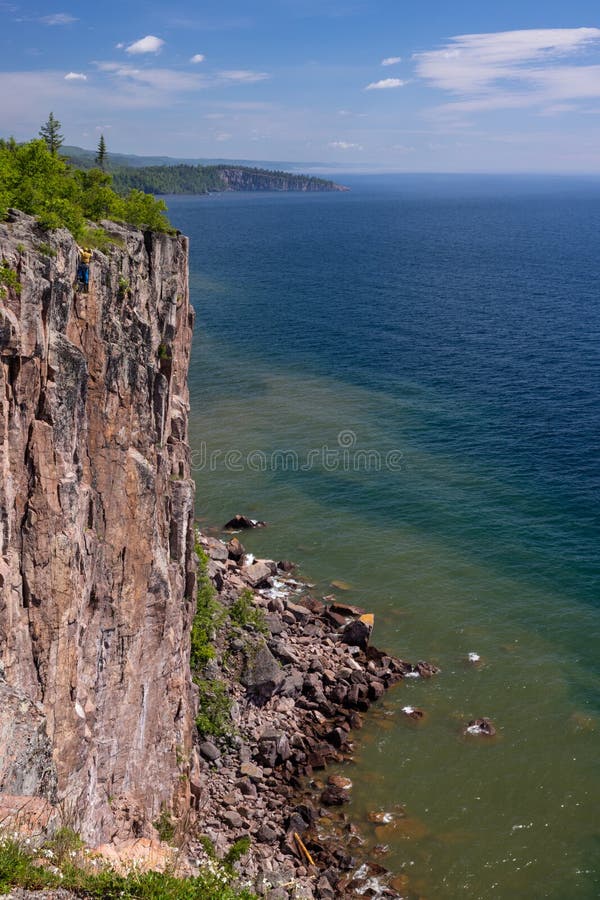 A Cliff Along Lake Superior Stock Image - Image of north, overlook ...